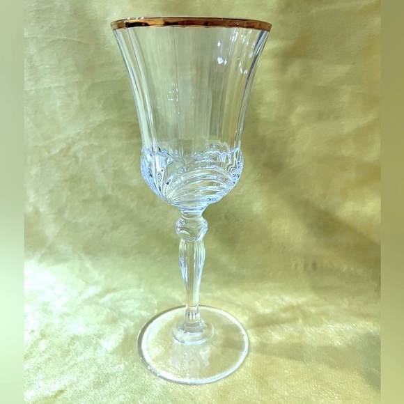 Crystal Aurea | Dining | 2 Pc Royal Crystal Rock Aurea Gold Water ...